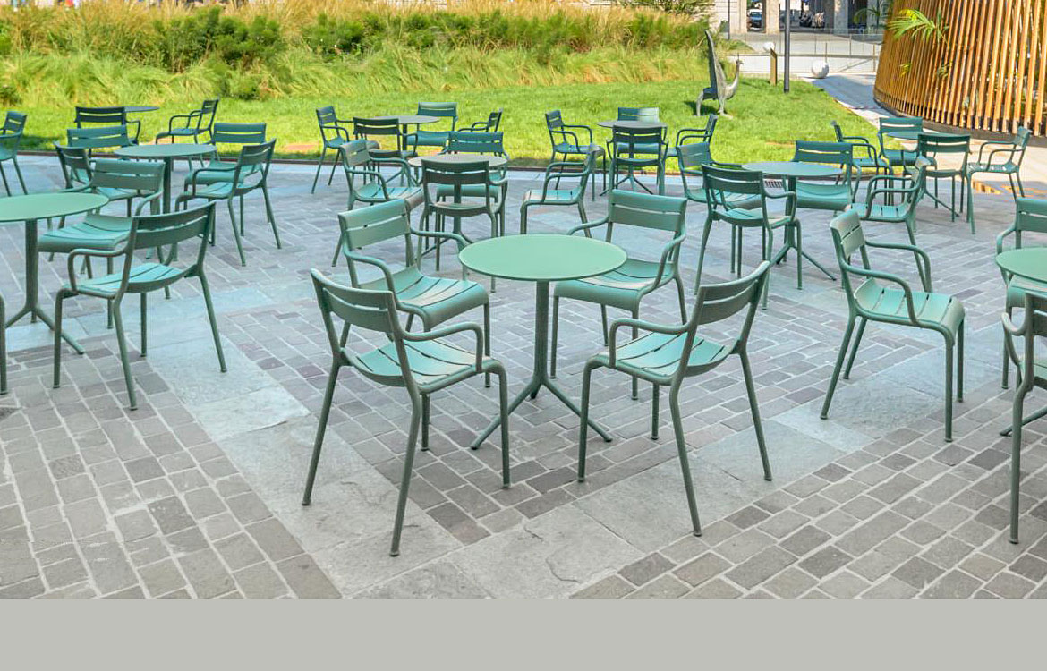 Elliot Blue Folding Cafe Table - Spaceist