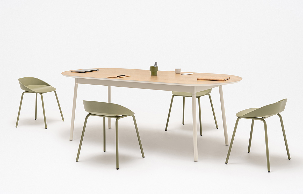 Modern Oval Study Table For Students | Large Oak Table | Spaceist